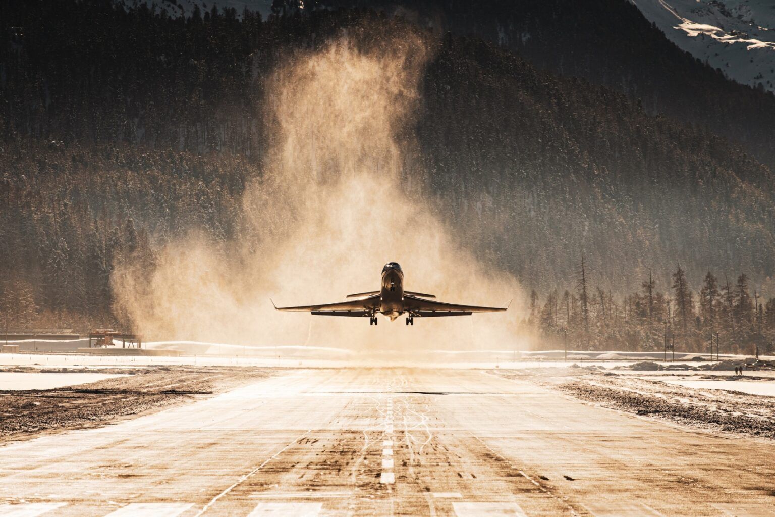 HondaJet Charter - The world's most advanced luxury light jet.