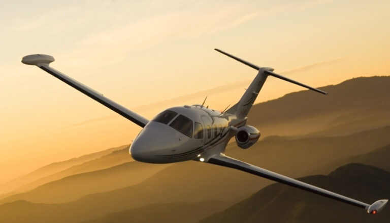 The world of light and small private jets: fast, efficient, and ...